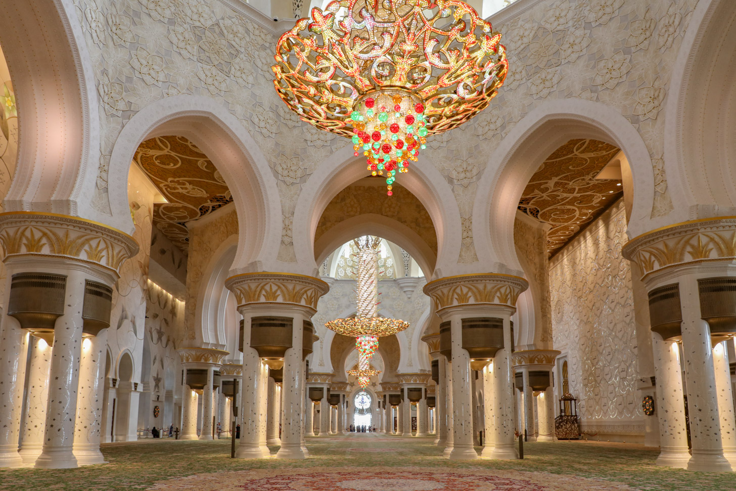 5 dingen die je moet weten over de Sjeik Zayed-moskee